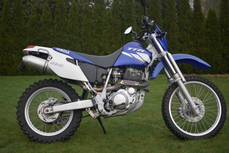 Yamaha_TT600RE – Motorcycle