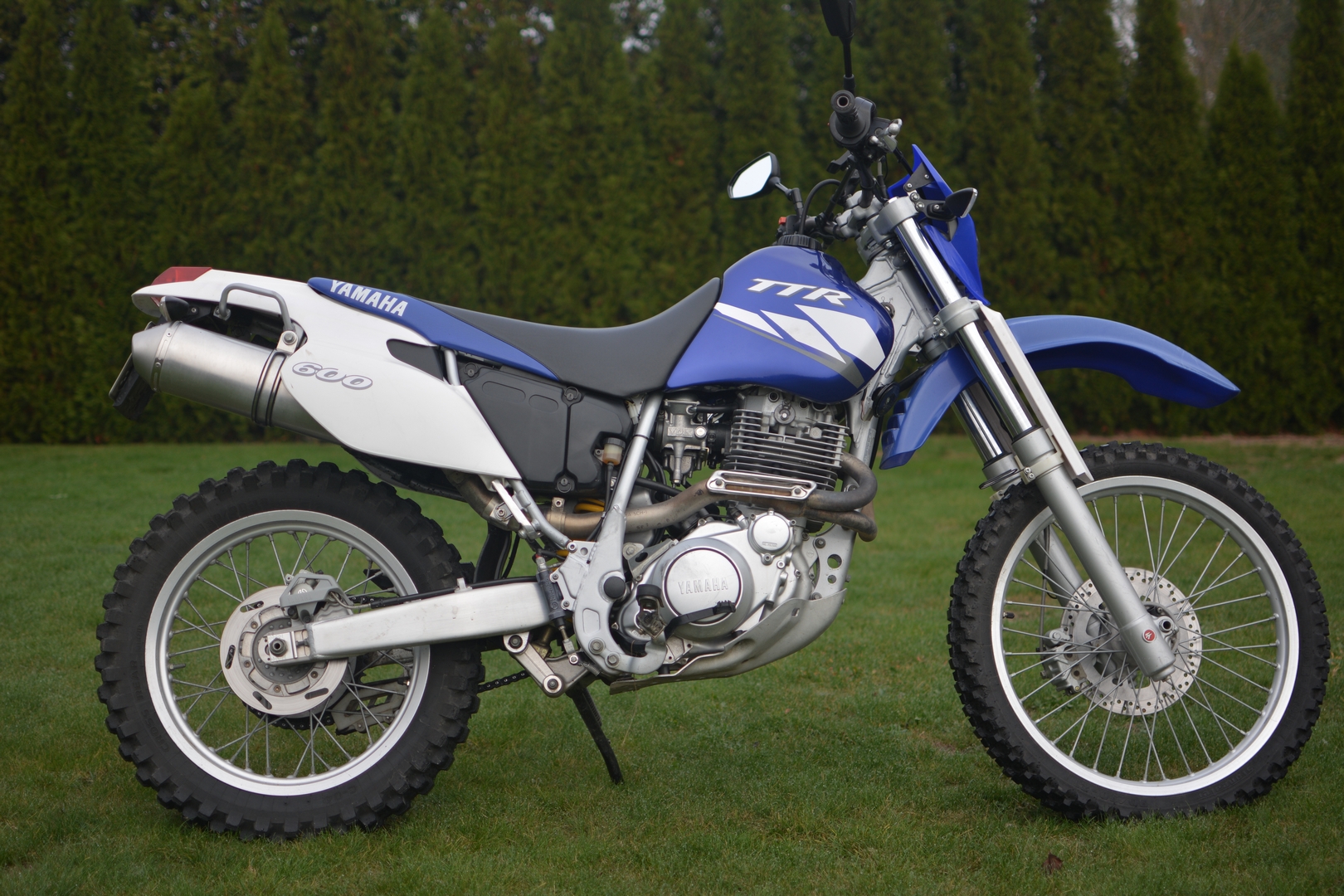 Yamaha_TT600RE – Motorcycle