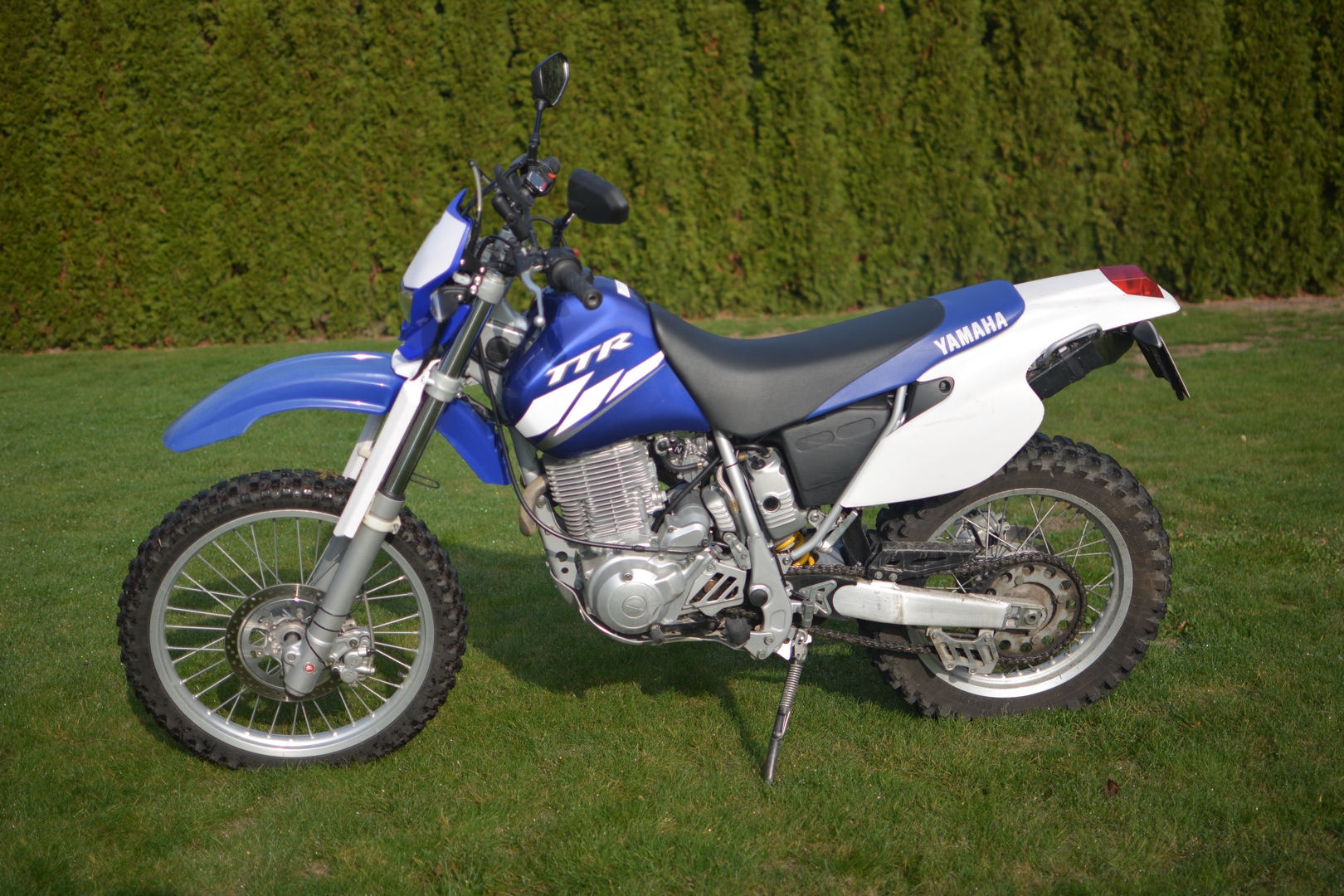 Yamaha_TT600RE – Motorcycle